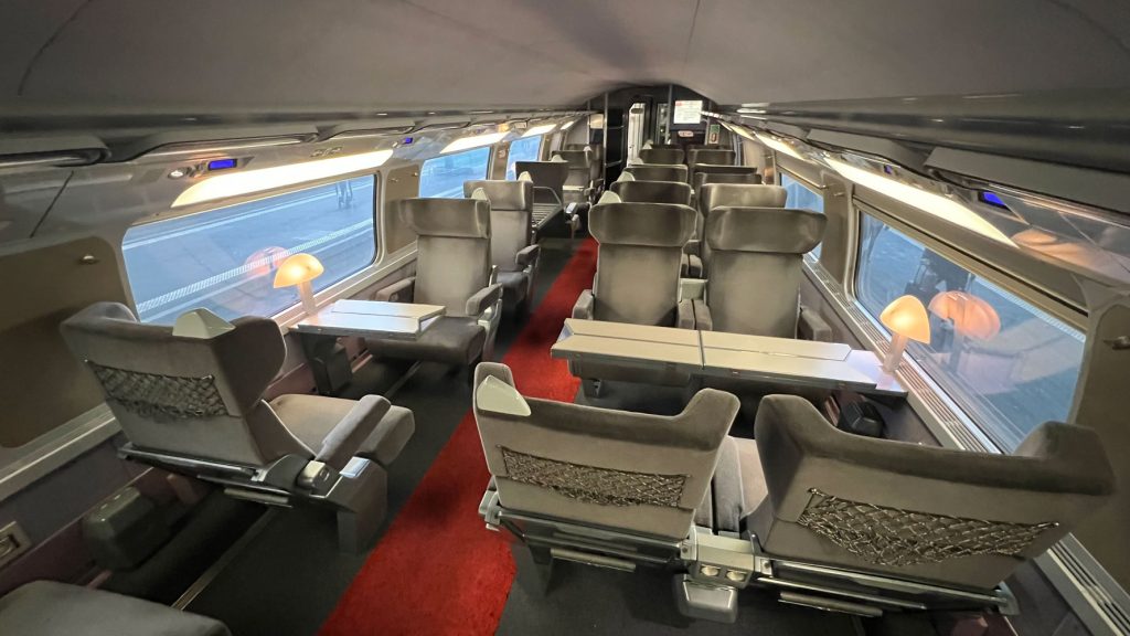 Geneva to Paris Train: Top 7 Comfortable Trains