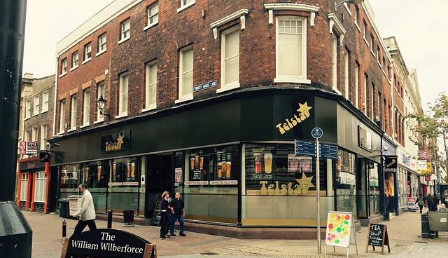 Top 5 Leeds to Hull Bus: Timing, Class, Affordable Prices, Luxurious ...