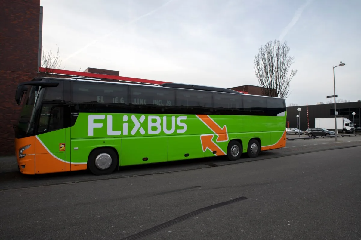 London to Amsterdam Bus: Timing, Class, Affordable Prices